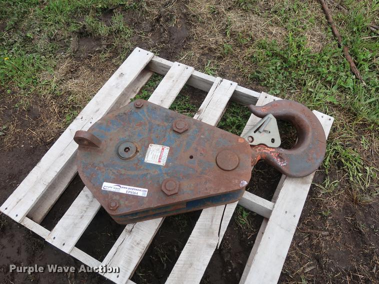 Mckissick two sheave load block in Leeton, MO | Item EP9364 sold ...