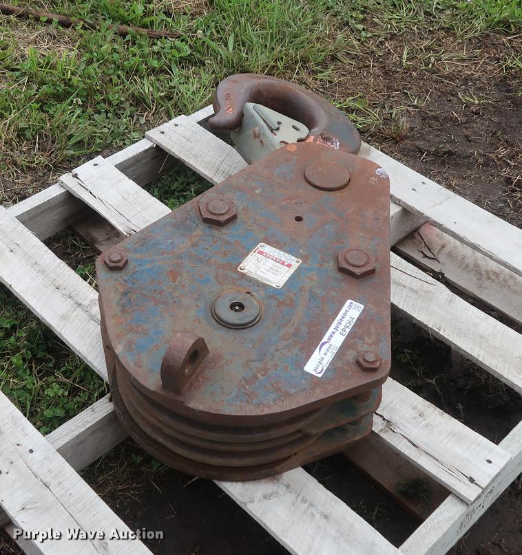 Mckissick two sheave load block in Leeton, MO | Item EP9364 sold ...