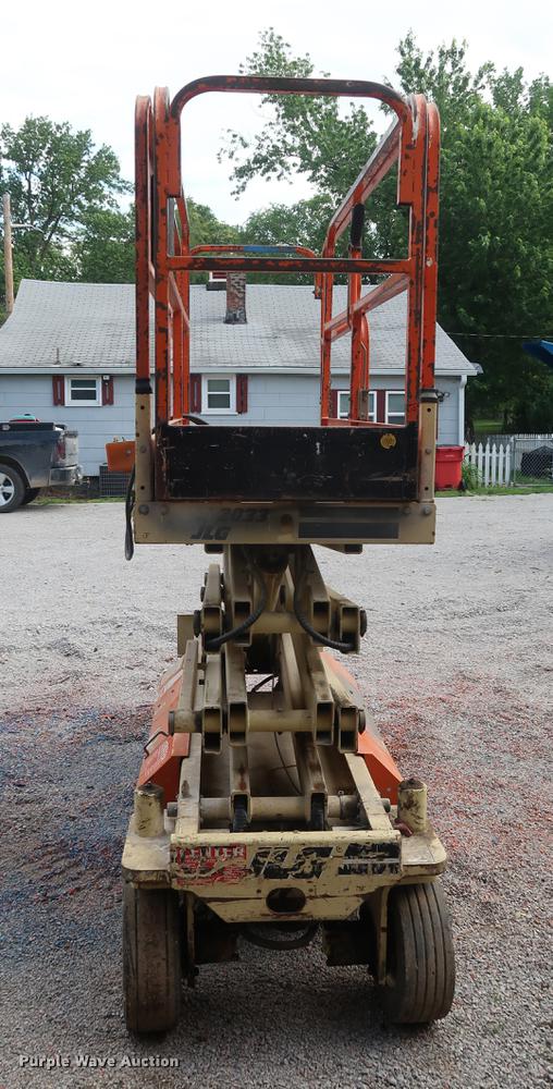 1996 JLG CM2033 Scizzor Commander scissor lift in Independence, MO ...