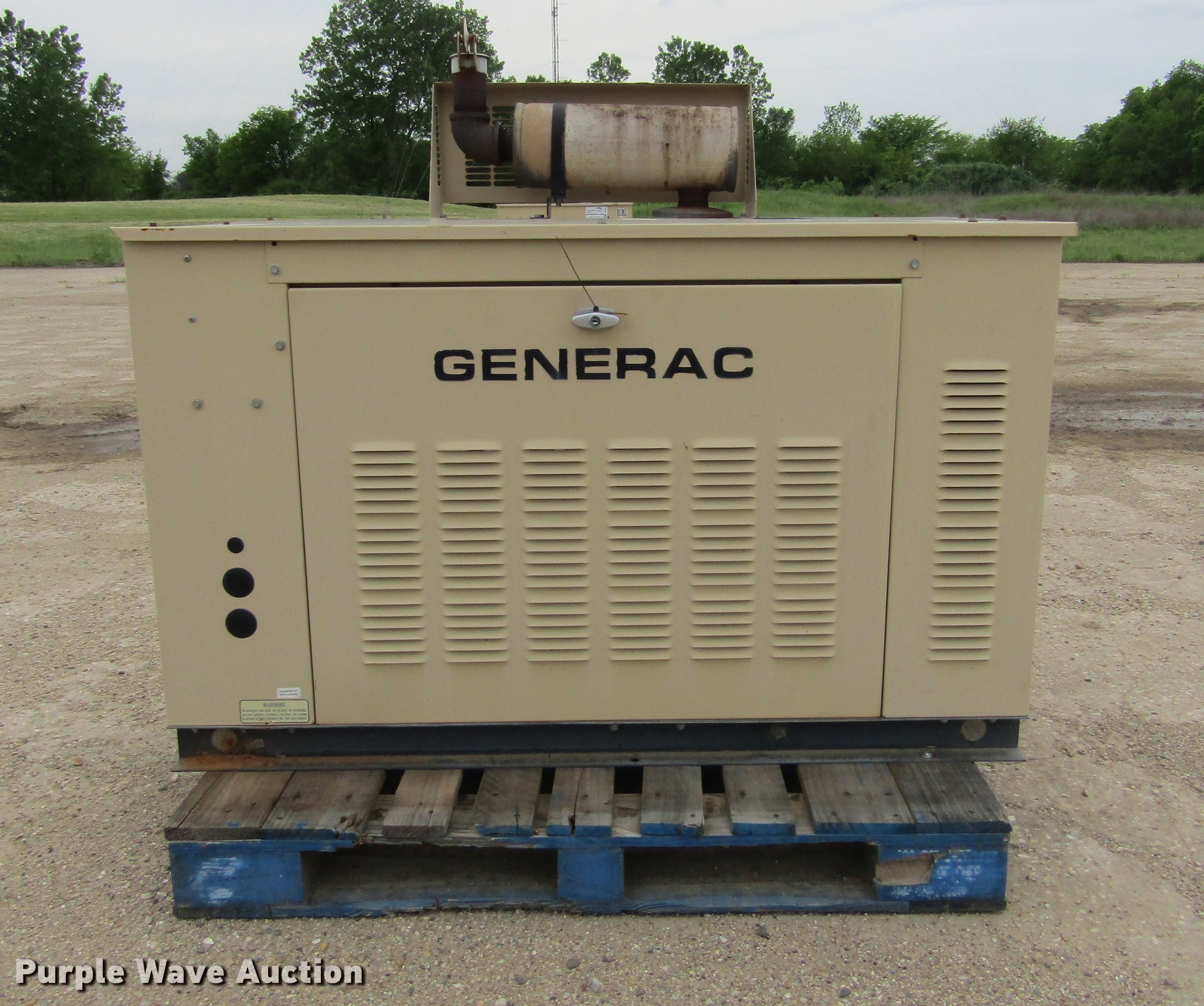 1998 Generac 0009951 generator in Springfield, IL | Item DD2693 sold ...