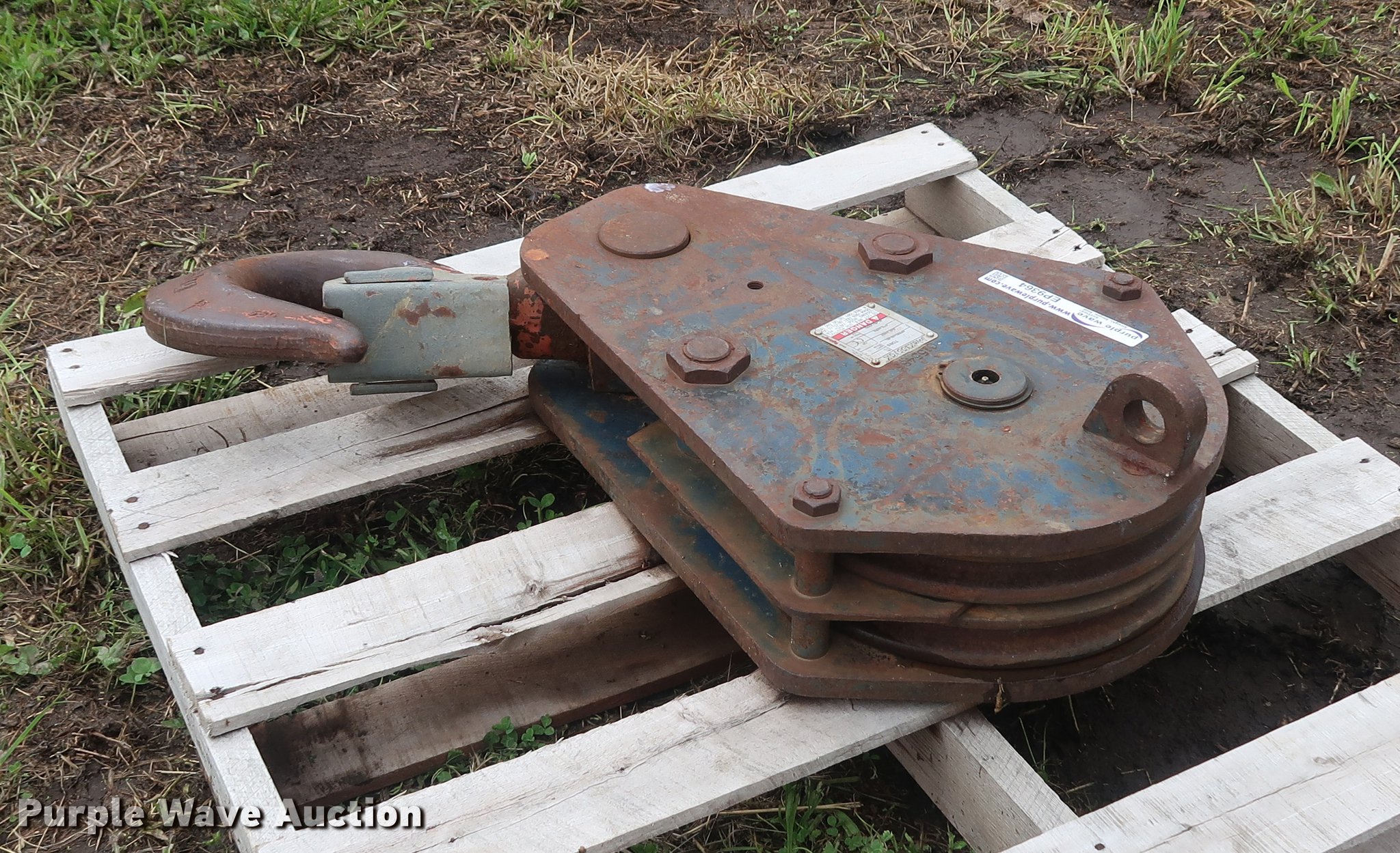 Mckissick two sheave load block in Leeton, MO | Item EP9364 sold ...