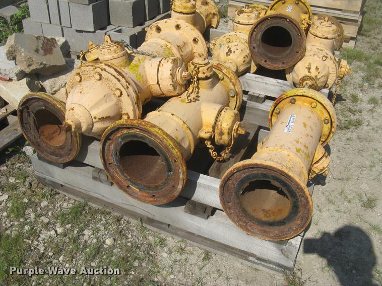 (4) Mueller fire hydrants in Hutchinson, KS | Item BL9086 sold | Purple ...