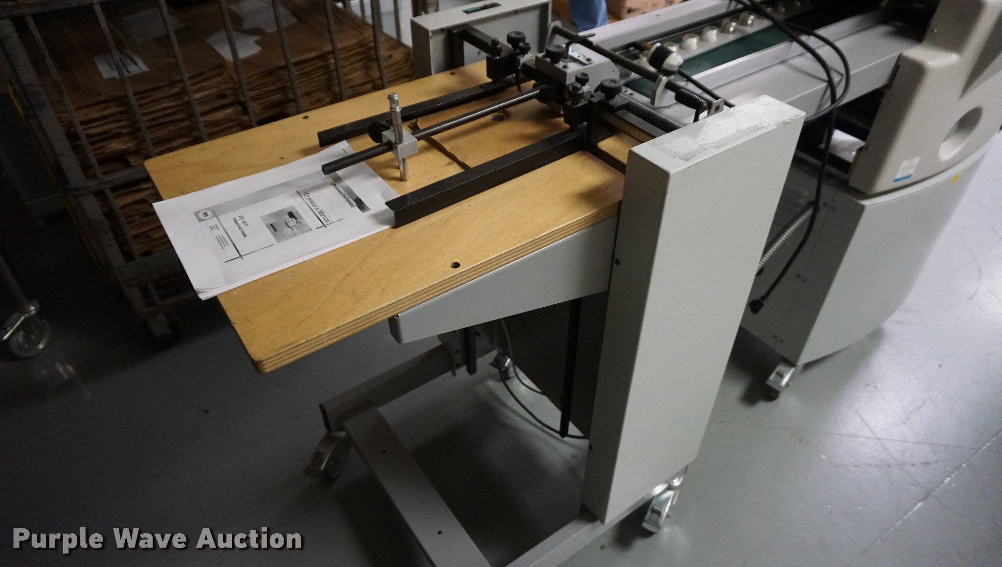 Pressure seal PS600 folder sealer machine in Topeka, KS | Item EJ9335 ...