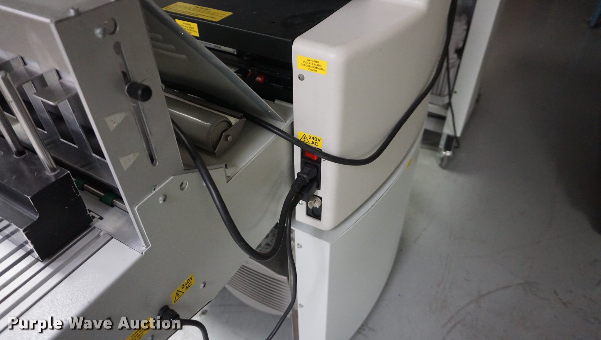 Pressure seal PS600 folder sealer machine in Topeka, KS | Item EJ9335 ...