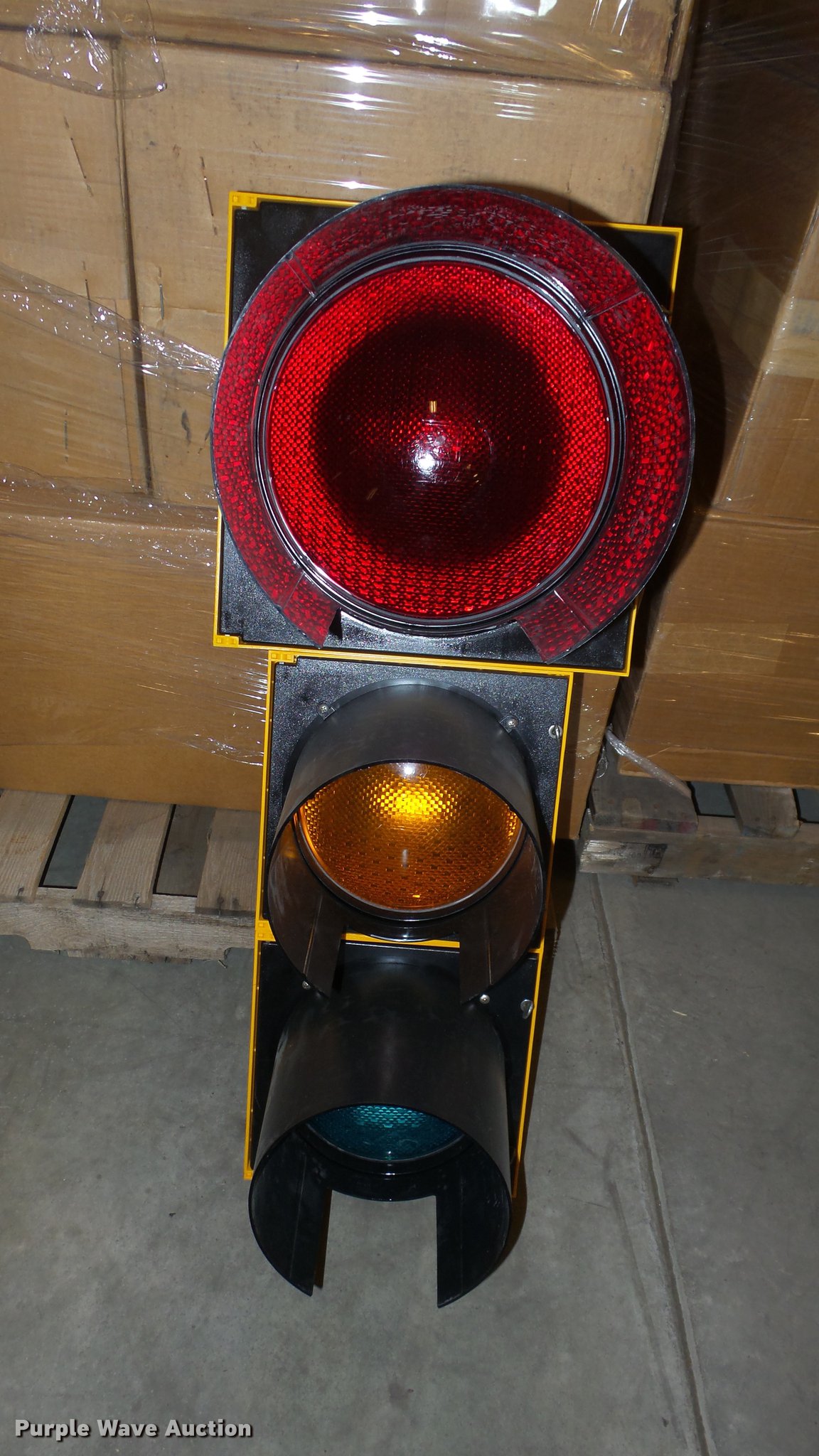 (14) Durasig traffic signals in Hutchinson, KS | Item ER9524 sold ...