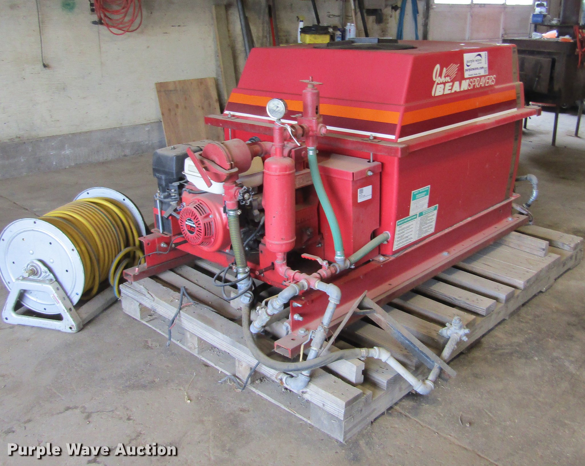 John Bean RC20 sprayer in Camp Point, IL | Item DD2683 sold | Purple Wave