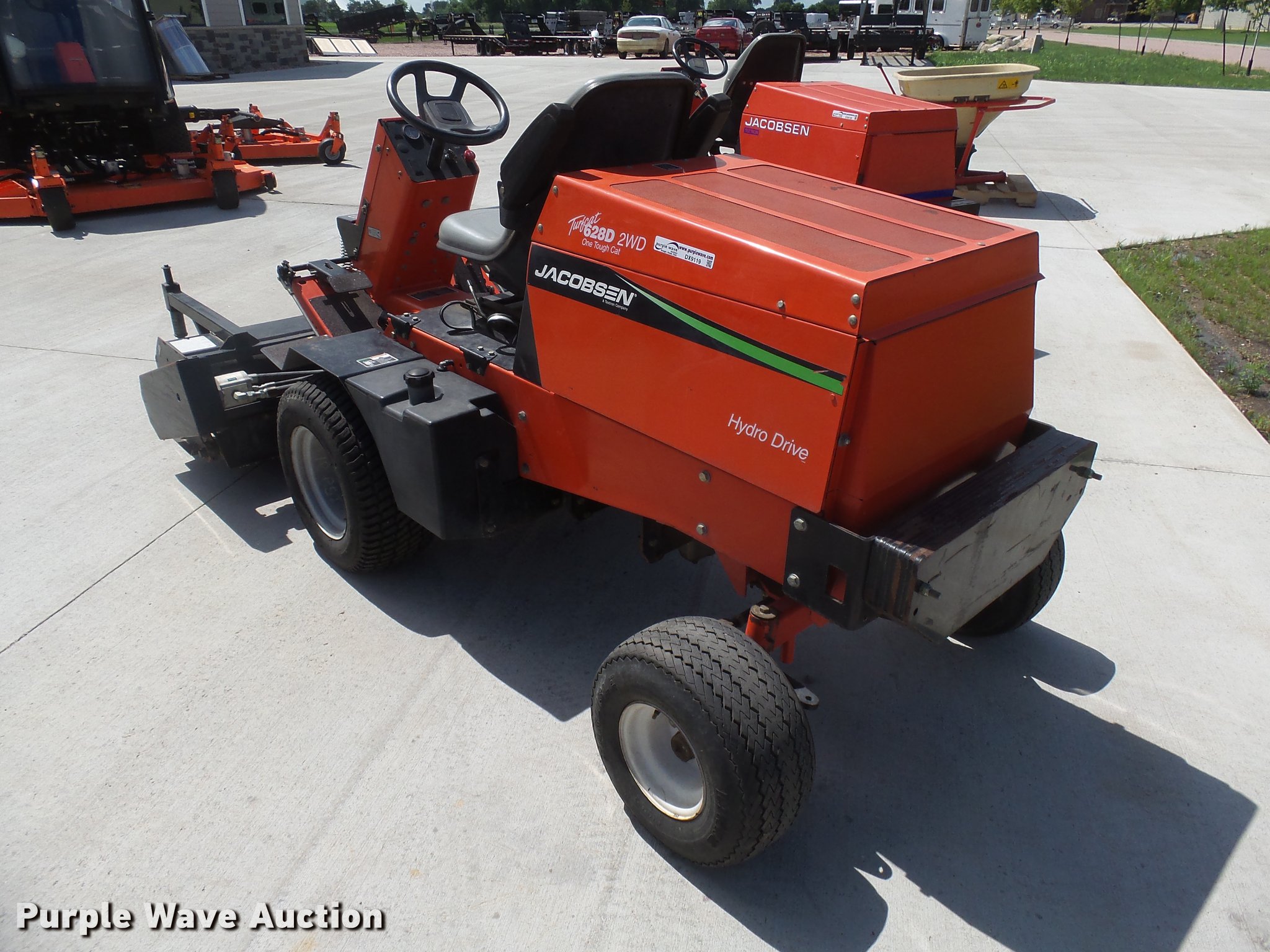 Jacobsen Turfcat 628D lawn mower in Harrisburg, SD | Item DX9119 sold ...