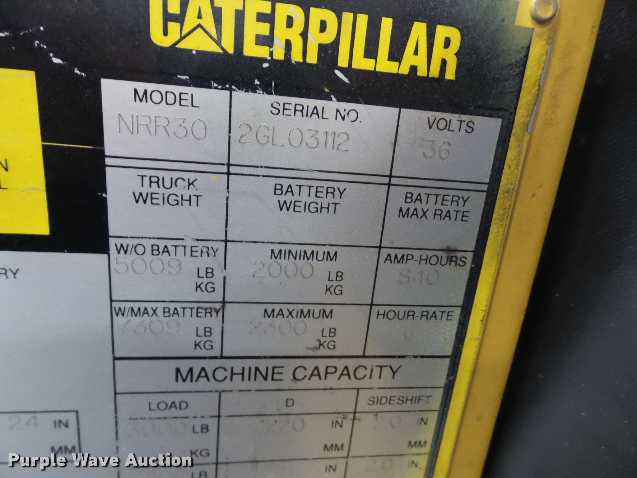 Caterpillar NRR30 narrow isle forklift in Bartlesville, OK | Item ...
