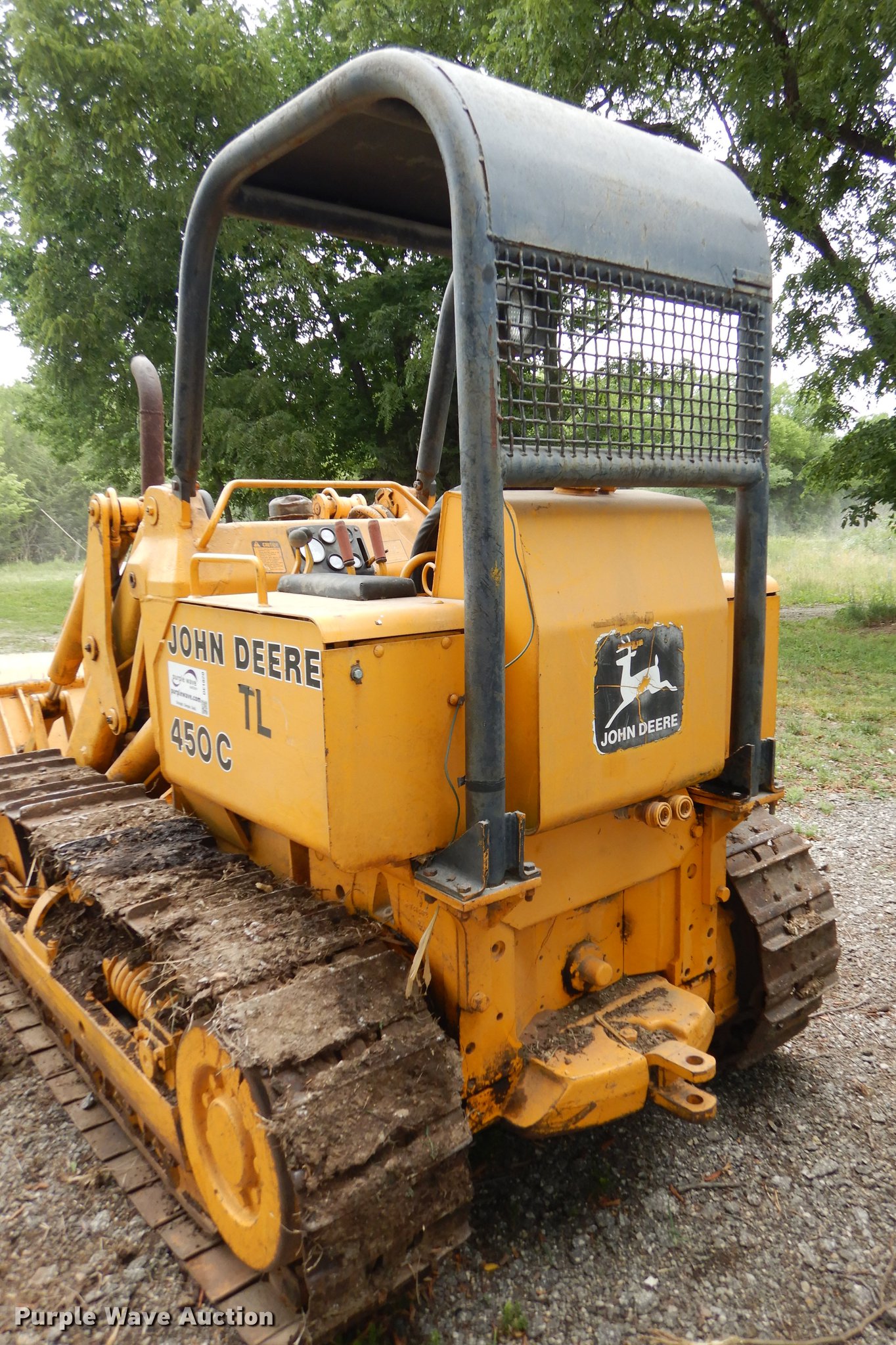 1975 John Deere 450C track loader in Parker, KS | Item DE1820 sold ...