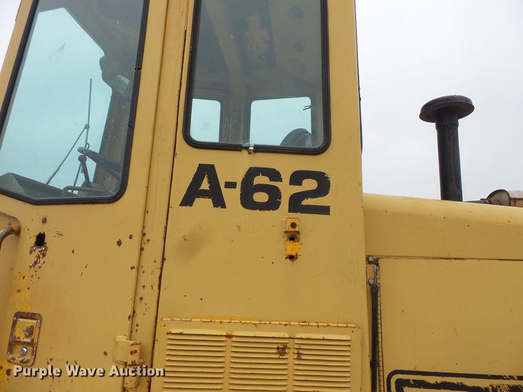 Ford A62 wheel loader in Plainview, MN | Item DV9371 sold | Purple Wave