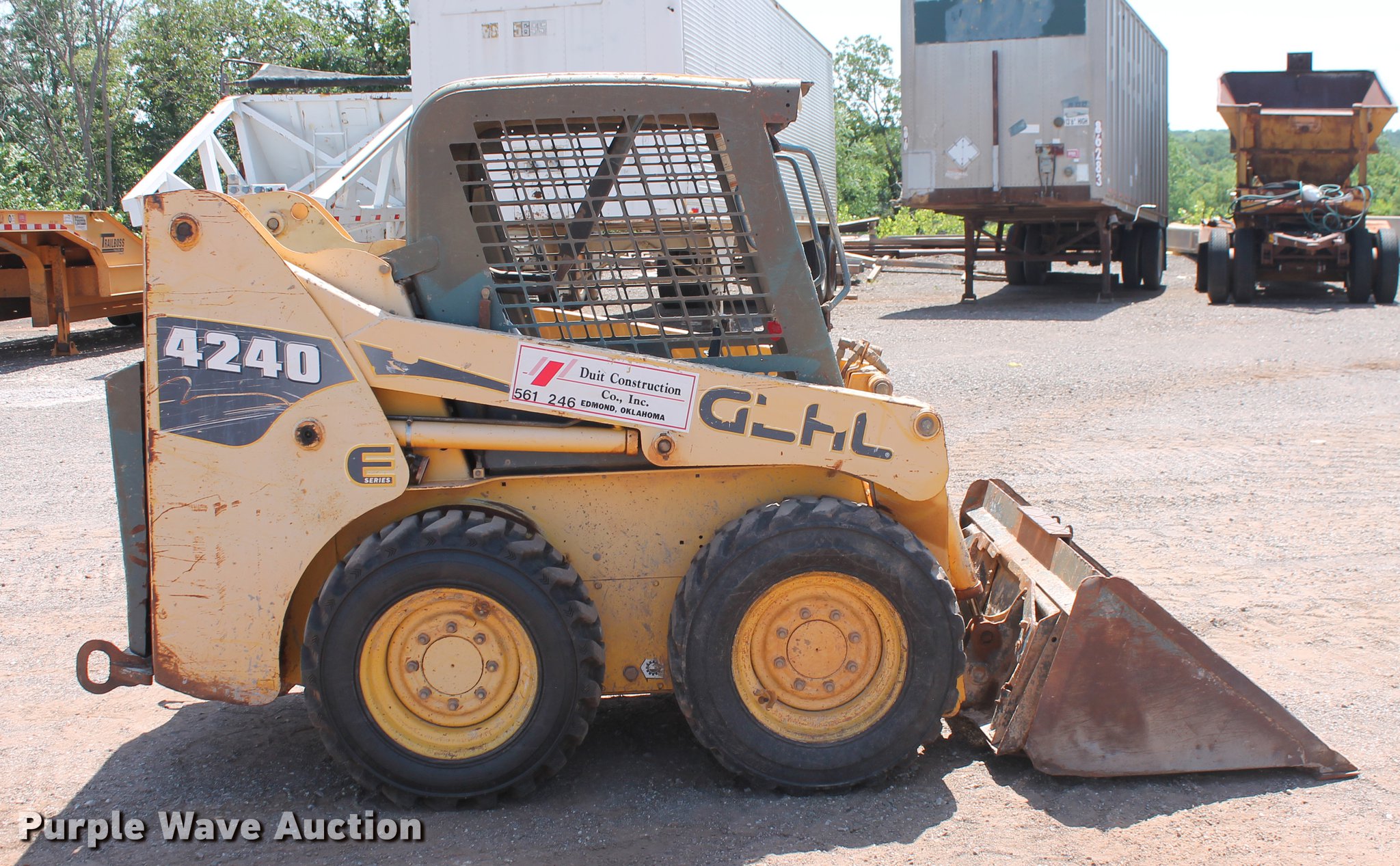 2006 Gehl 4240E skid steer in Edmond, OK | Item DD5227 sold | Purple Wave