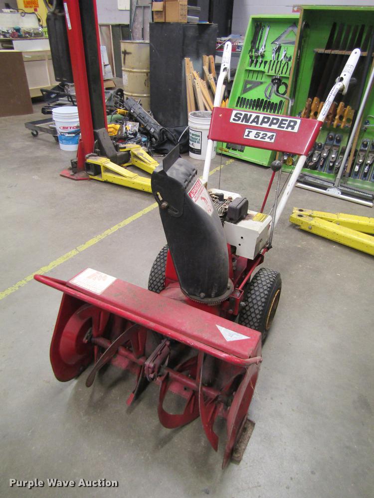 (2) Snapper I524 snow blowers in Concordia, KS | Item EI9469 sold ...