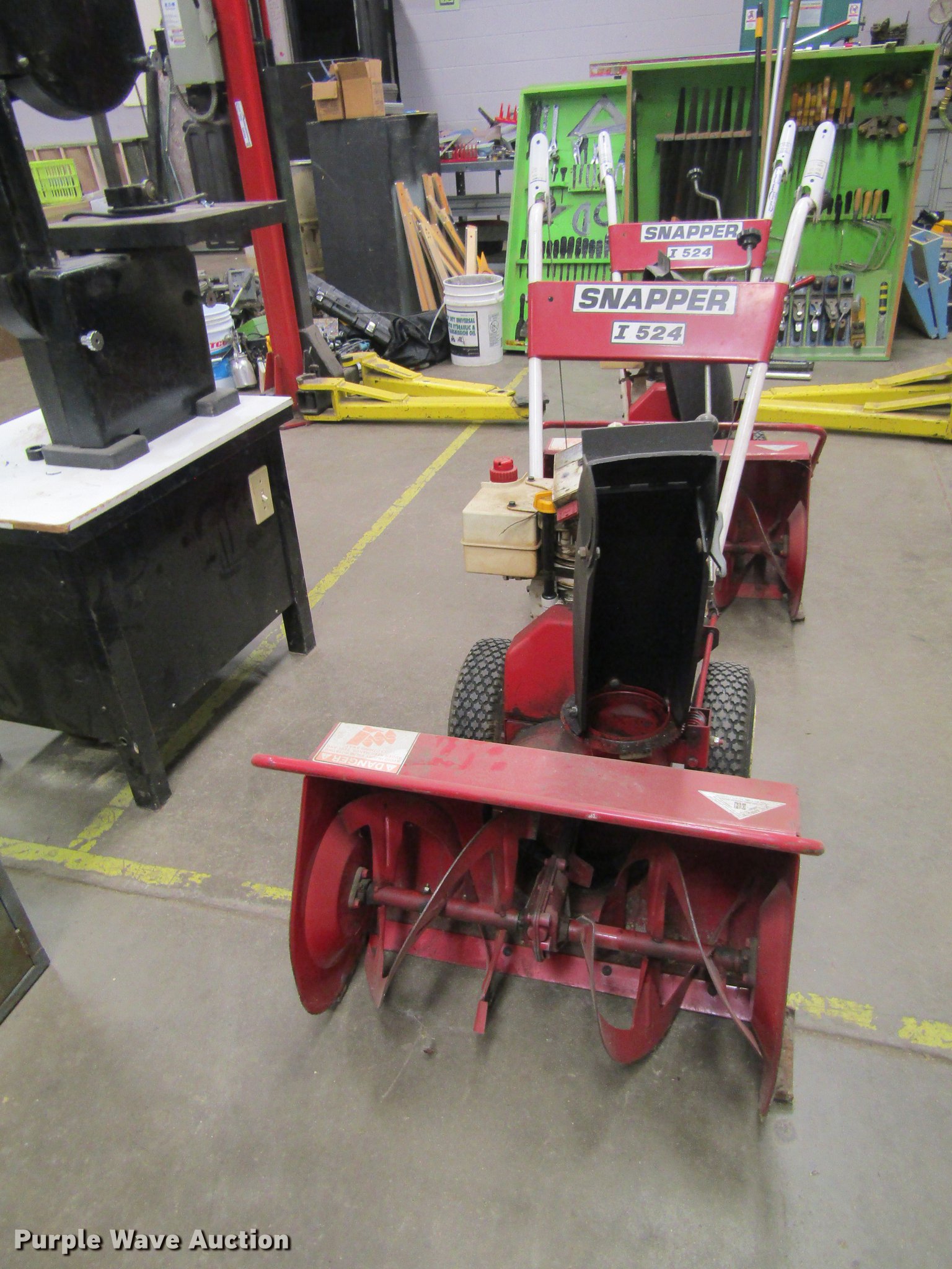 (2) Snapper I524 snow blowers in Concordia, KS | Item EI9469 sold ...