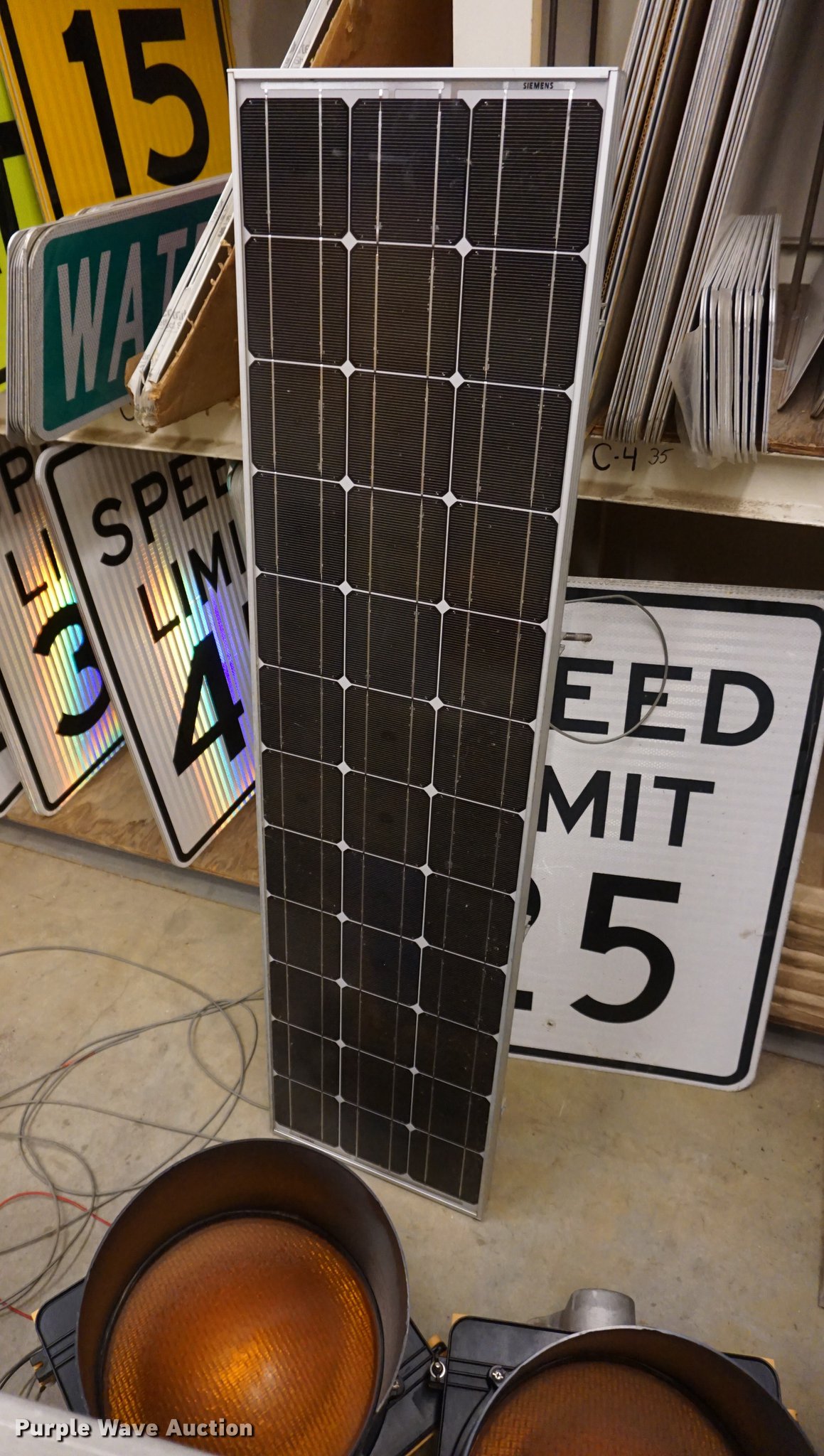 Tapco school zone solar warning lights in Olathe, KS | Item ES9872 sold ...