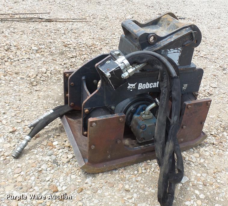 Bobcat PCF64 vibratory compactor in Olathe, KS | Item DX9438 sold ...