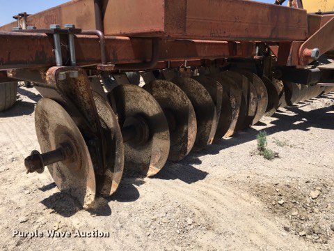 CrustBuster offset disk in Oakley, KS | Item BI9783 sold | Purple Wave