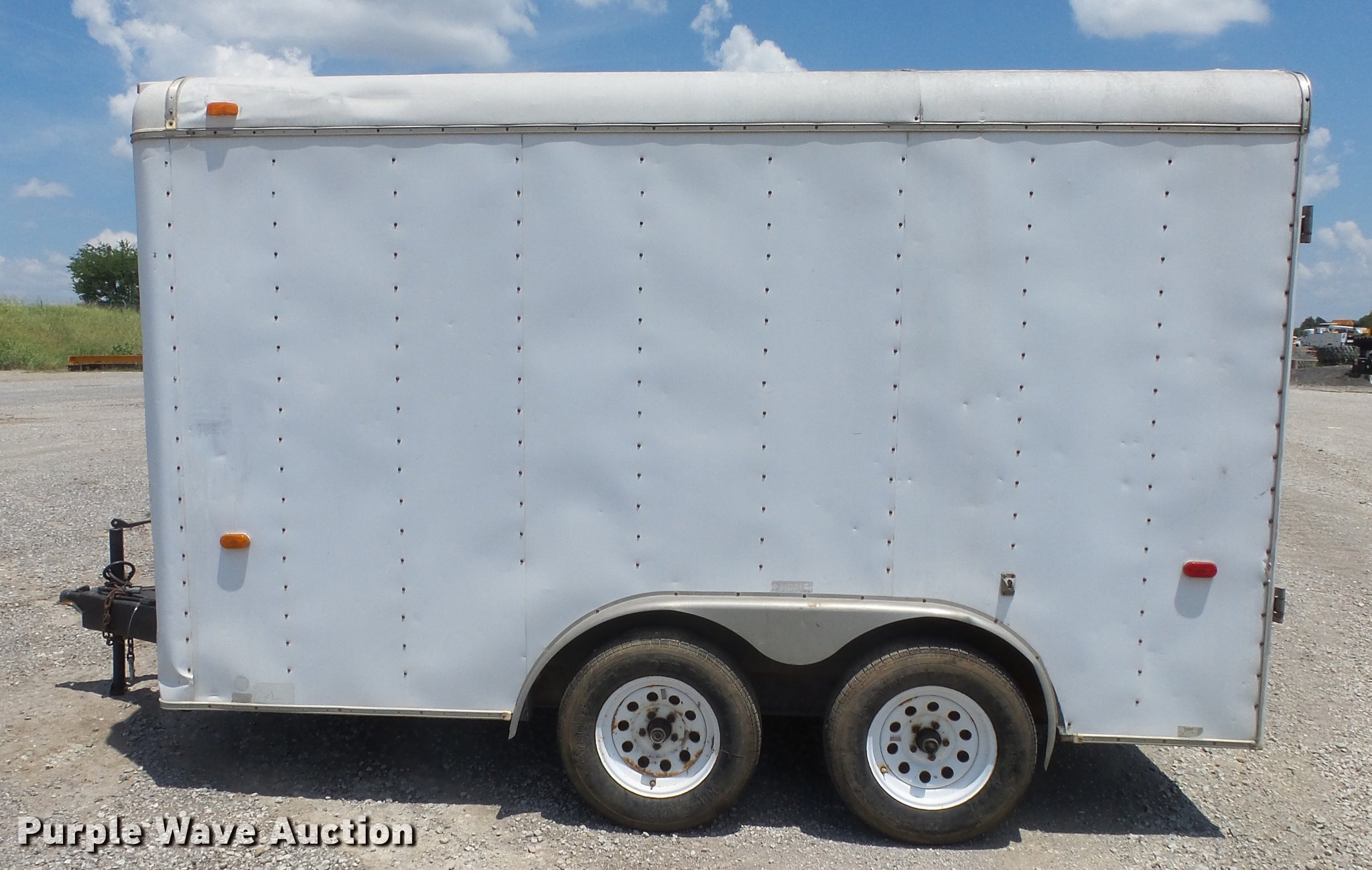2000 Interstate enclosed cargo trailer in Owasso, OK | Item DE7197 sold ...
