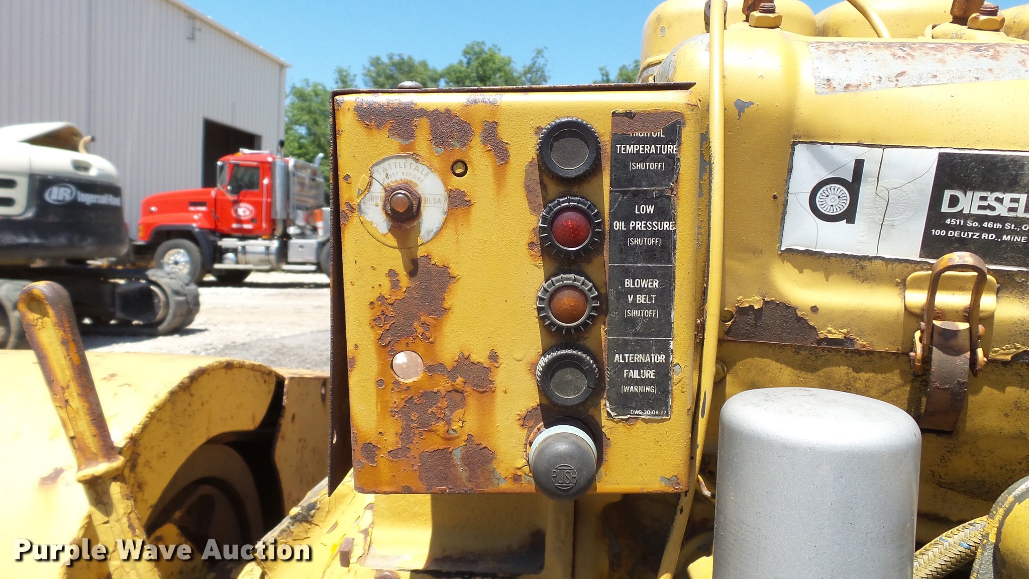 Essick VR72T roller in Wildwood, MO | Item DD7289 sold | Purple Wave