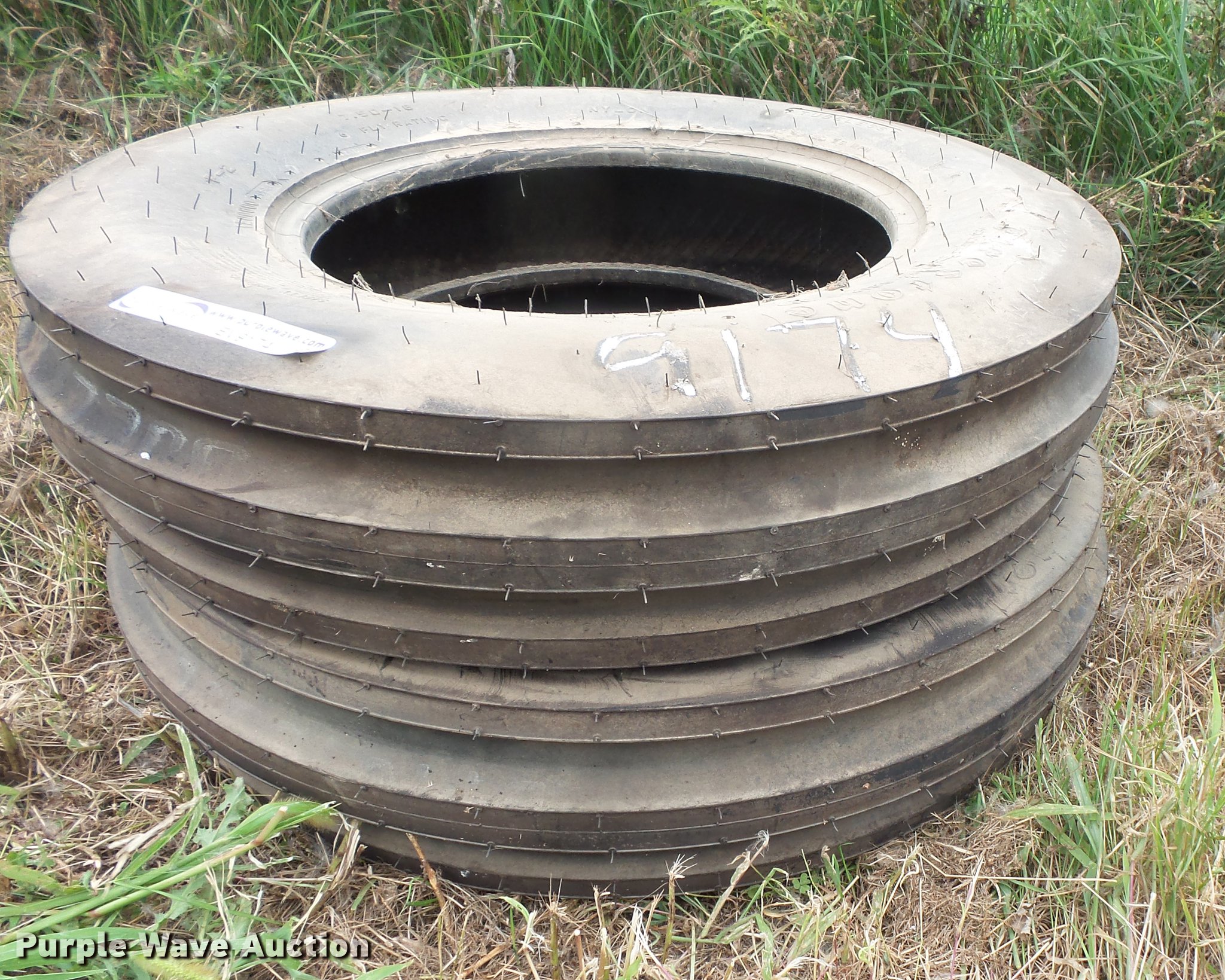 (2) Firestone 7.50-18 tires in Veblen, SD | Item EV9174 sold | Purple Wave