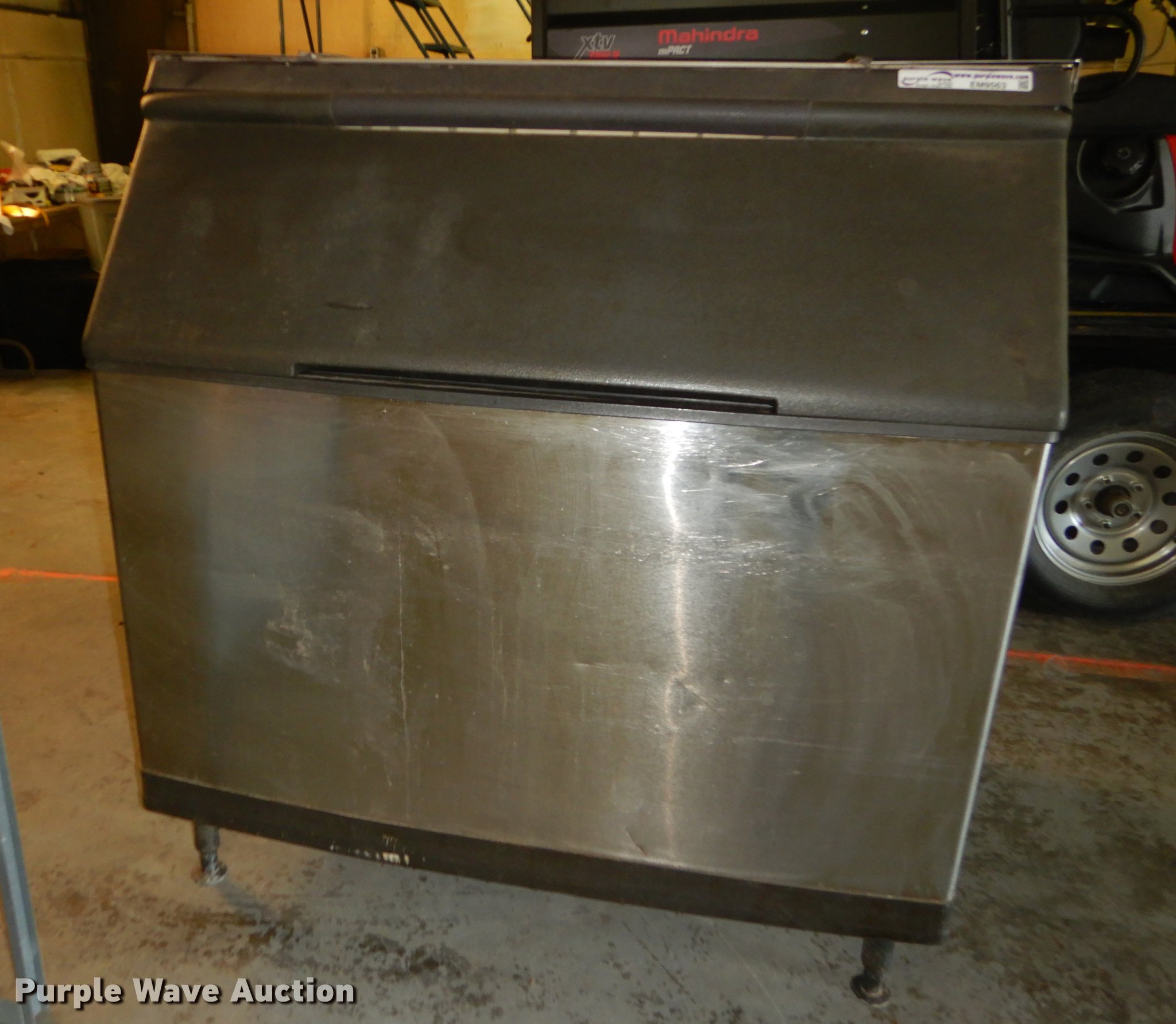 Manitowoc S970 ice machine in Ozawkie, KS | Item EM9563 sold | Purple Wave