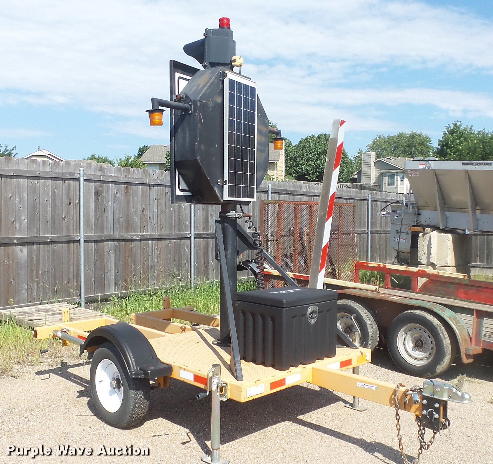 Safety Technologies auto flagger trailer in Bel Aire, KS | Item ET9433 ...