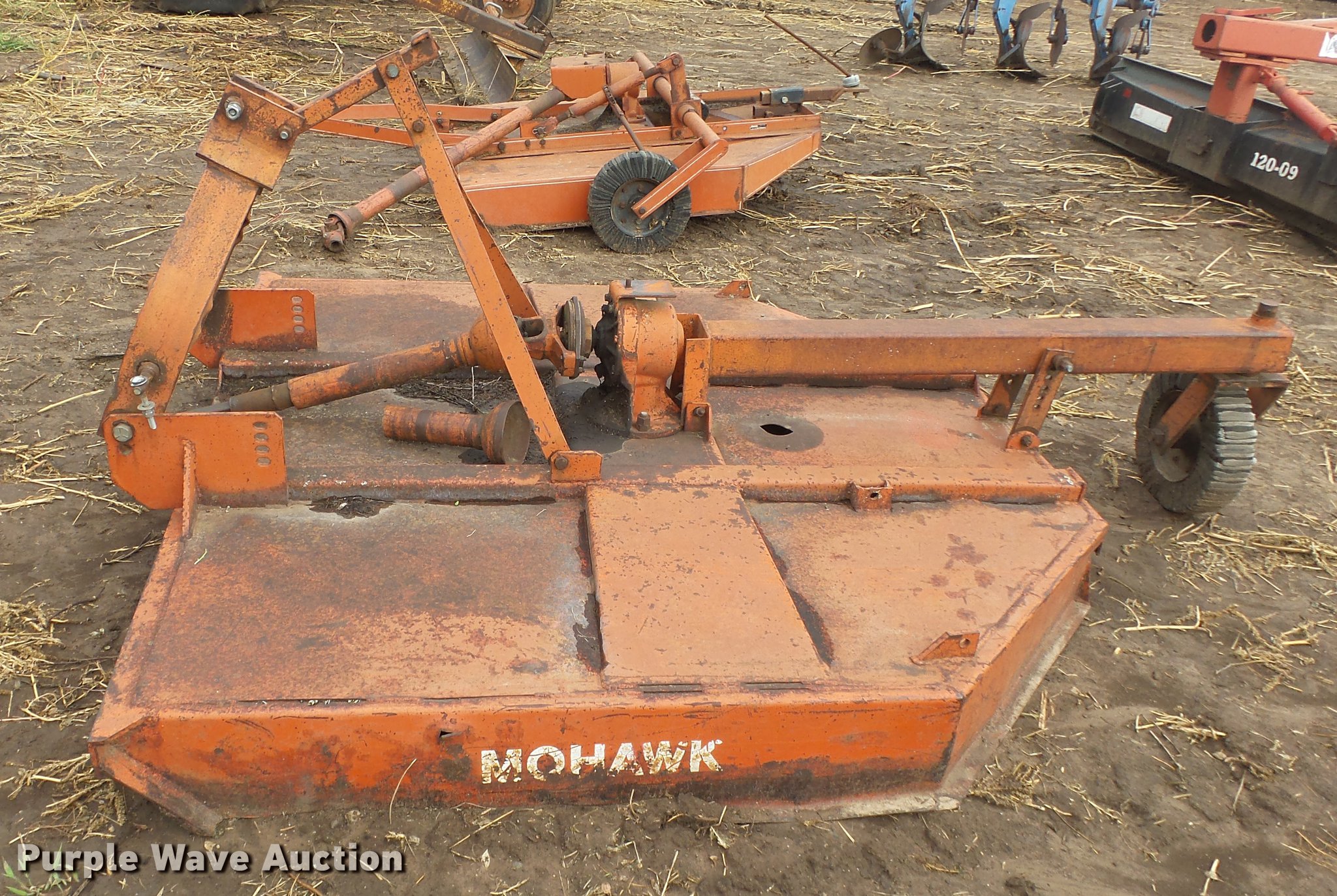 Mohawk rotary mower in Mount Hope, KS | Item ES9338 sold | Purple Wave