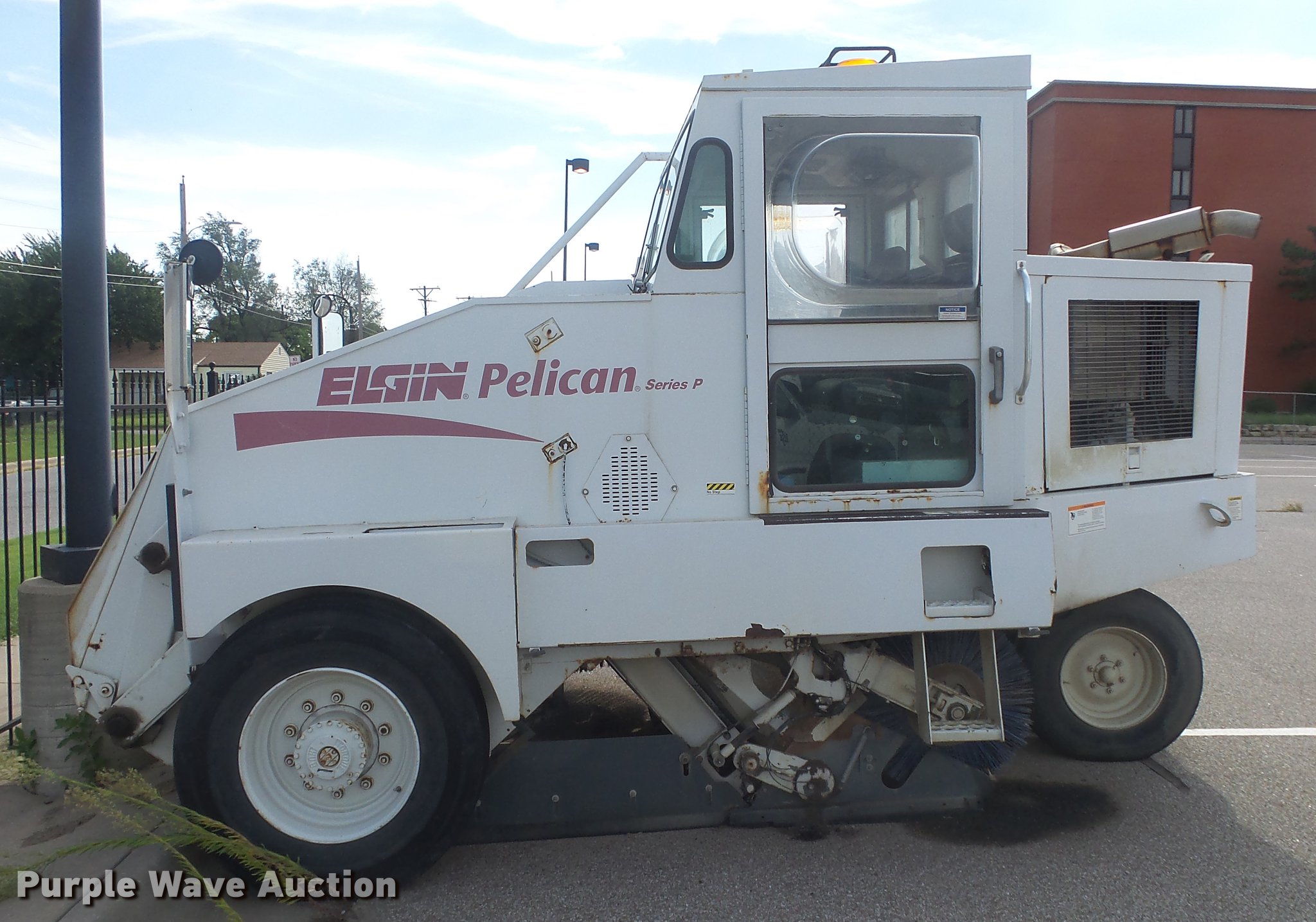 1996 Elgin Pelican P street sweeper in Wichita, KS | Item BL9035 sold ...
