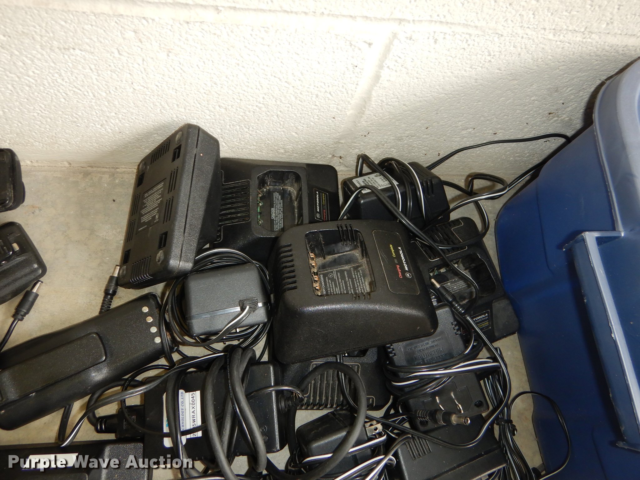 Motorola GP350 hand-held radios in Ottawa, KS | Item EM9654 sold ...