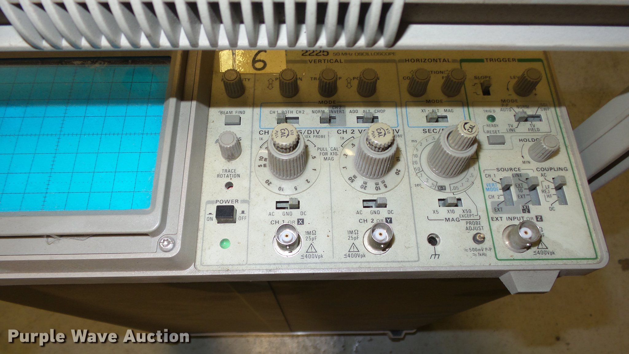 Tektronix 2225 oscilloscope in Pratt, KS | Item FE9172 sold | Purple Wave