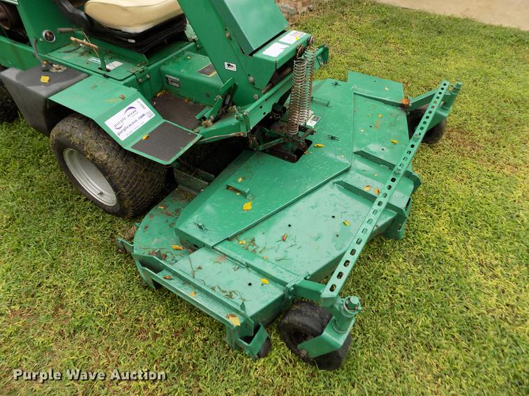 Ransomes Frontline 728D lawn mower in Salina, KS | Item DB9131 sold | Purple Wave