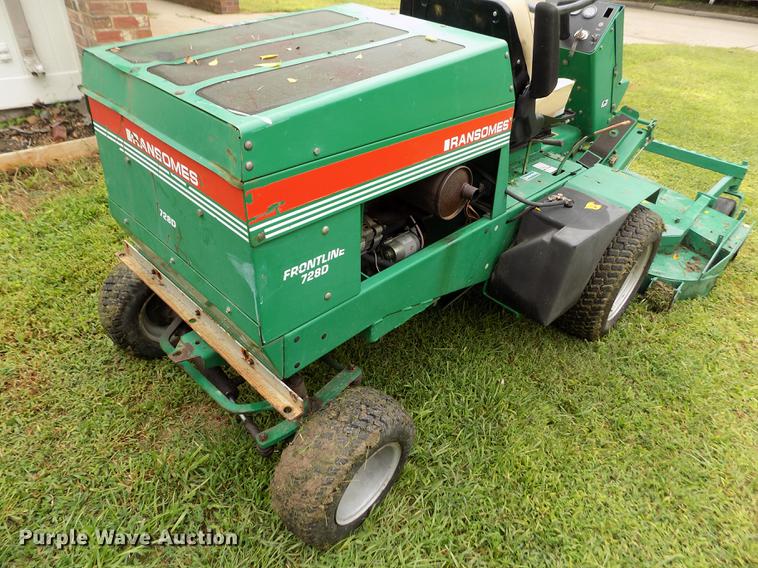 Ransomes Frontline 728D lawn mower in Salina, KS | Item DB9131 sold | Purple Wave