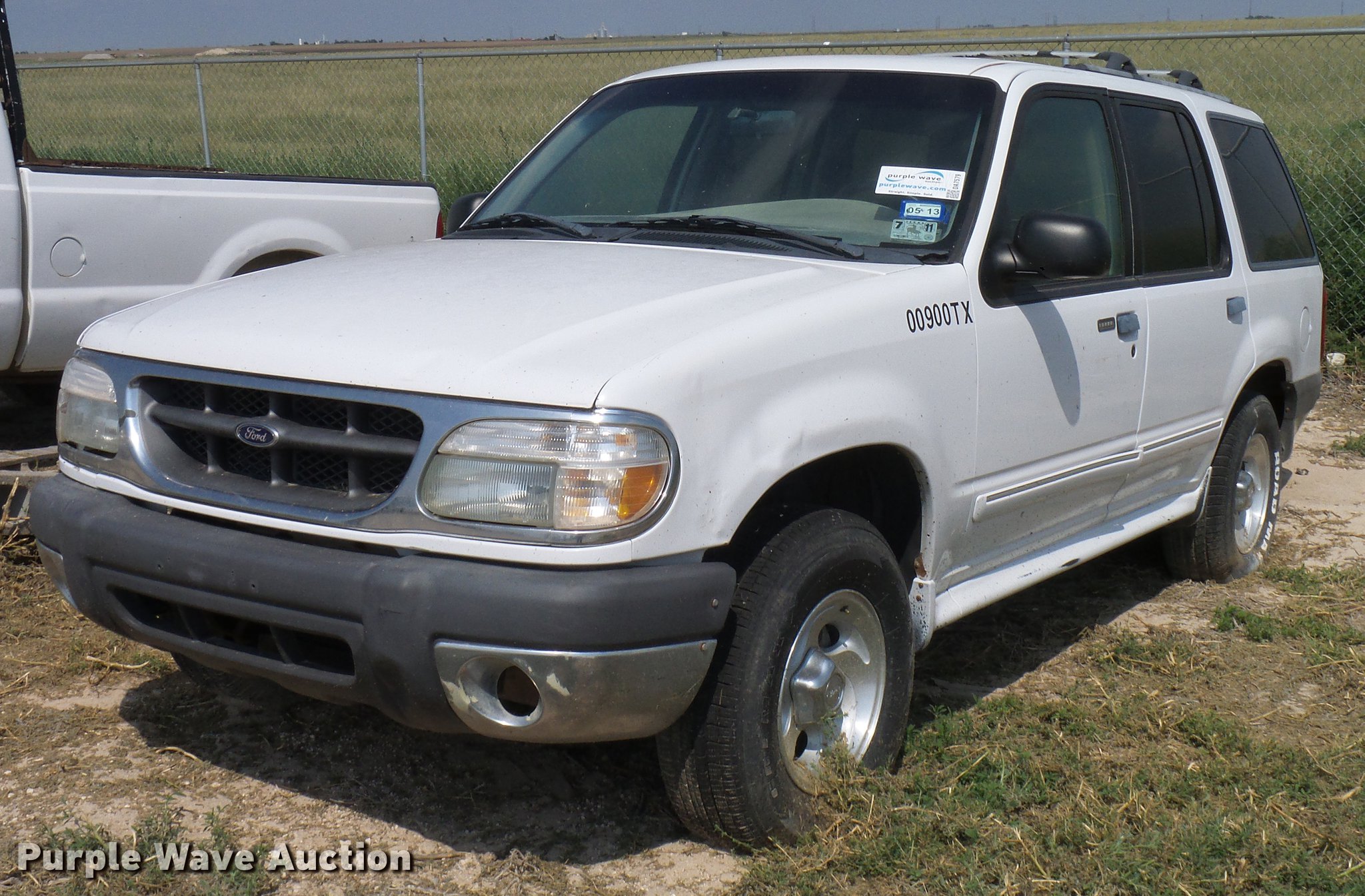 2000 Ford Explorer SUV in Optima, OK | Item DA7579 sold | Purple Wave