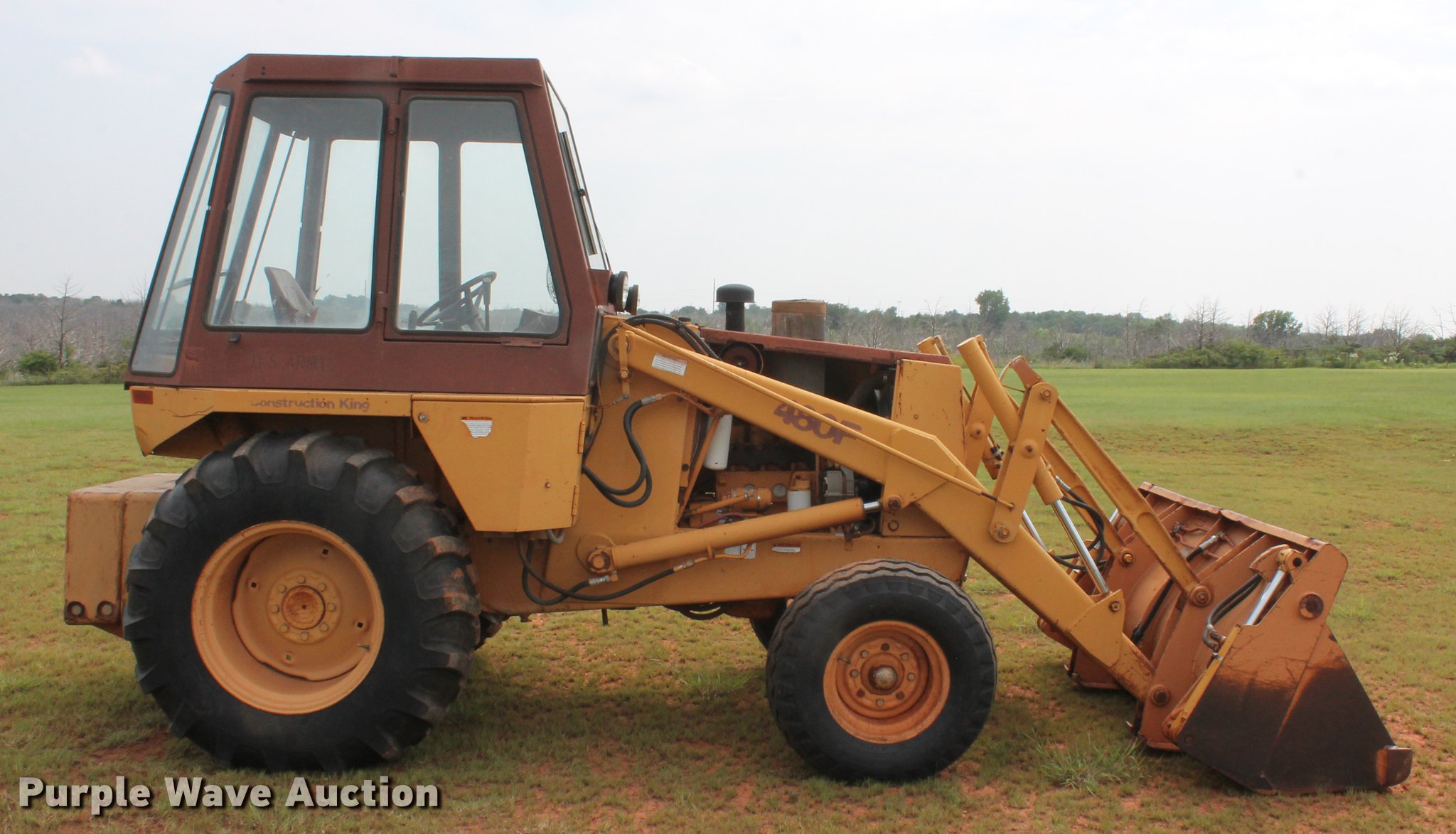 1994 Case 480F loader tractor in Norman, OK | Item DZ9999 sold | Purple ...