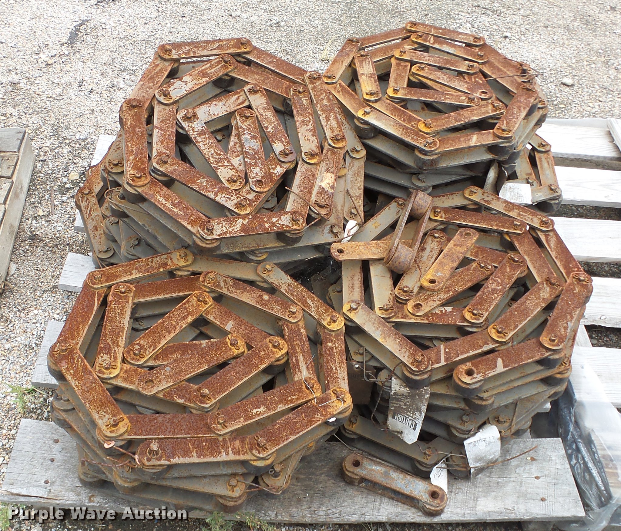 Approximately 30 steel assembly line floor chains in Hesston, KS | Item ...