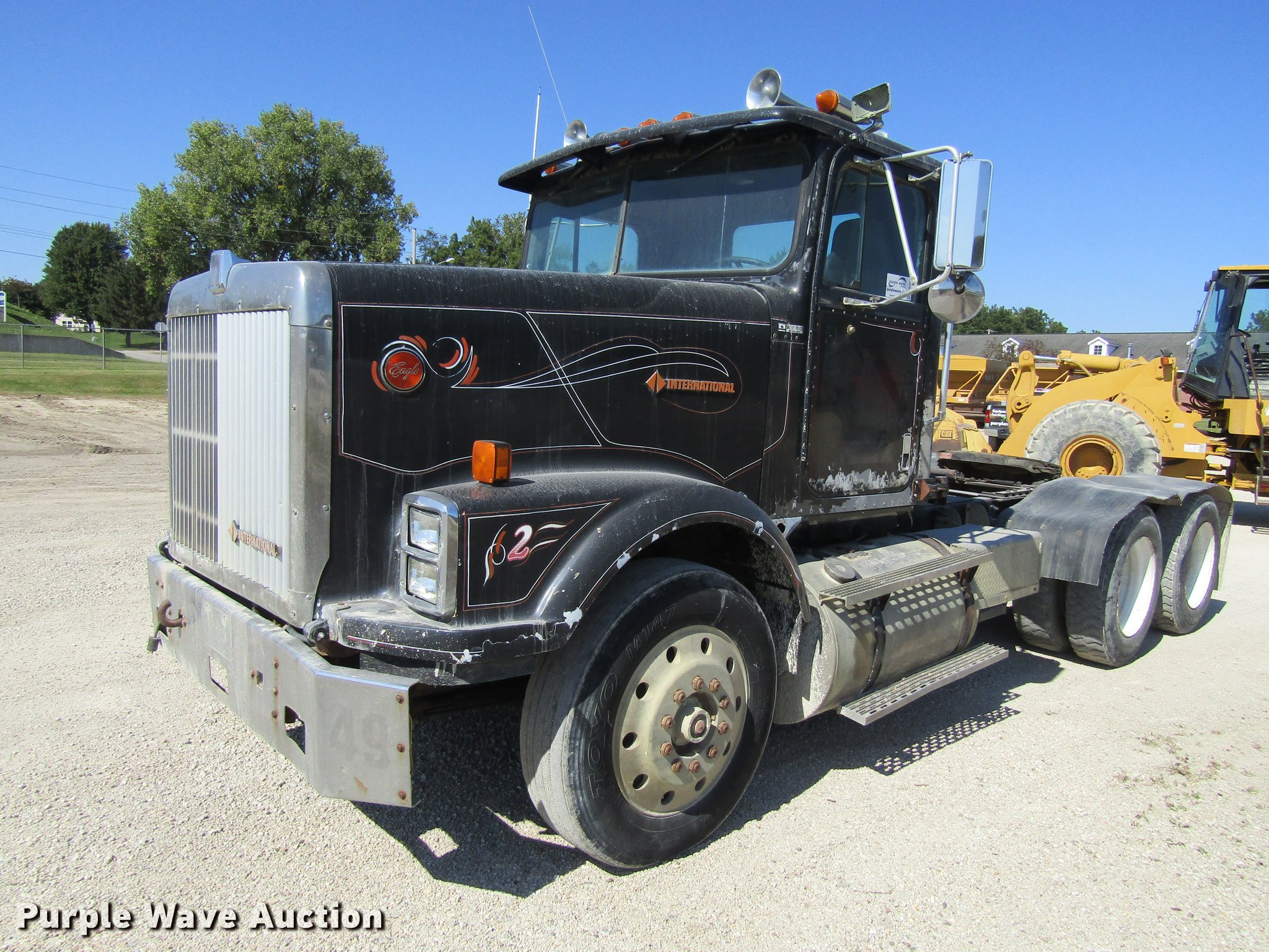 1990 International 9300 semi truck in Decorah, IA | Item DF3858 sold ...