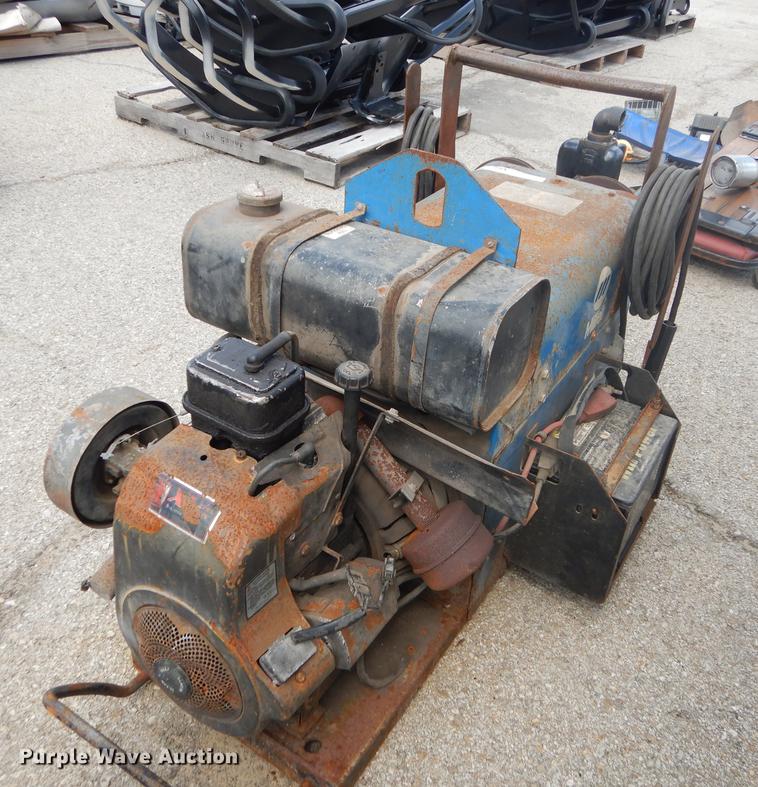 Miller Blue Star 2E AC/DC arc welder/generator in Topeka, KS | Item ...