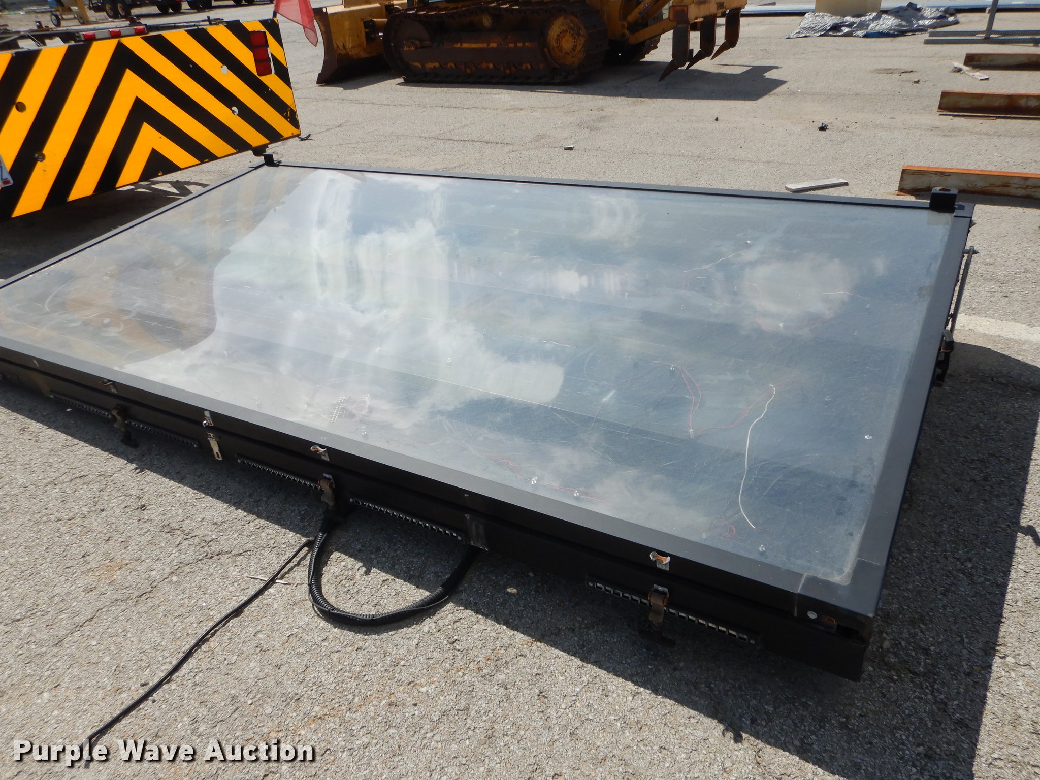 Wanco sign board in Topeka, KS | Item FC9252 sold | Purple Wave