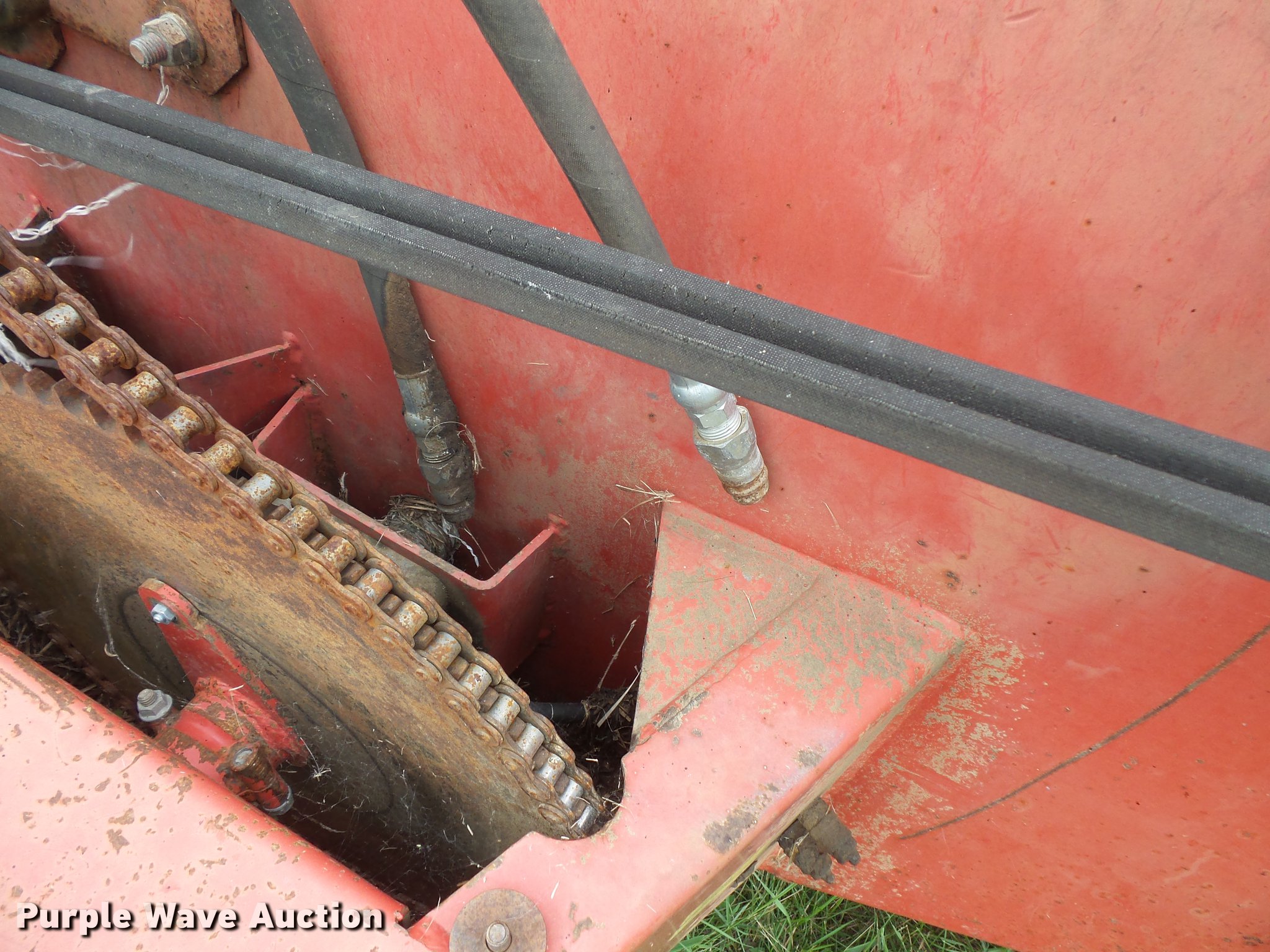 Agri-Chopper 5600 bale processor/tub grinder in Veblen, SD | Item ...