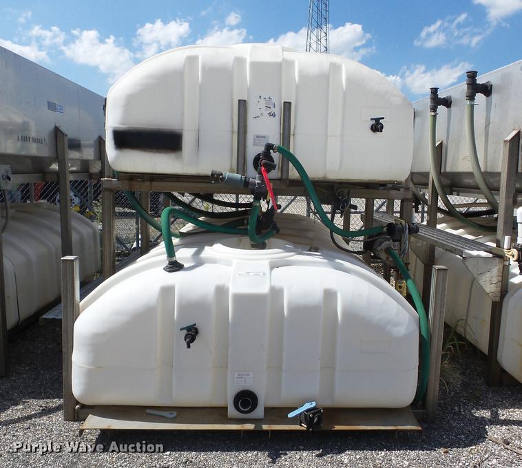 1999 Sprayer Specialties SB1400SS salt brine maker in Chanute, KS ...