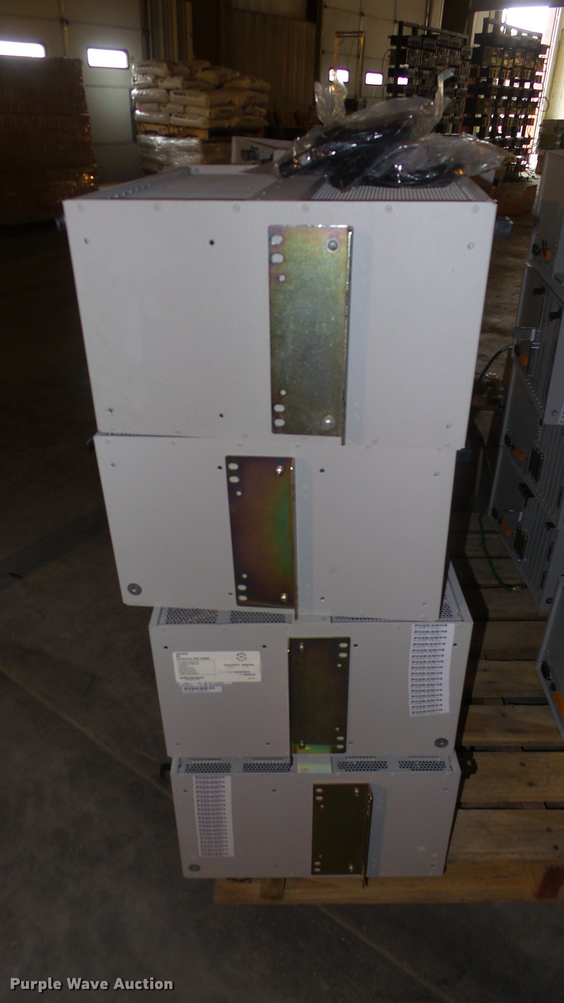 (16) Motorola IMACS 800 phone banks in Hutchinson, KS | Item FO9082 ...