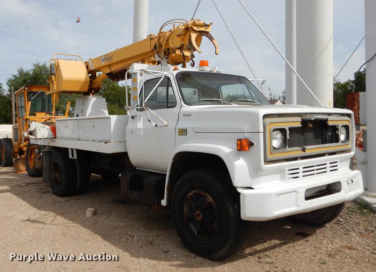 1980 Chevrolet C60 Custom Deluxe digger derrick truck in Alma, KS ...