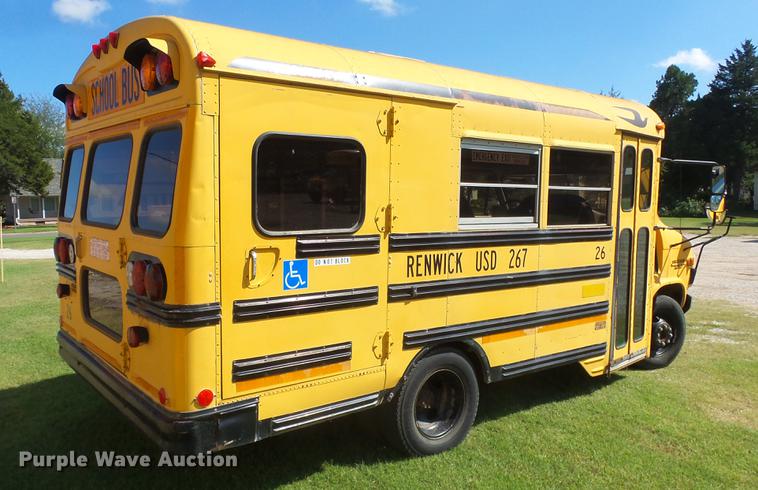 1993 Chevrolet G30 school bus in Garden Plain, KS | Item FO9139 sold ...
