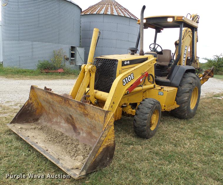 1999 John Deere 310E backhoe in Fulton, MO | Item DE5267 sold | Purple Wave