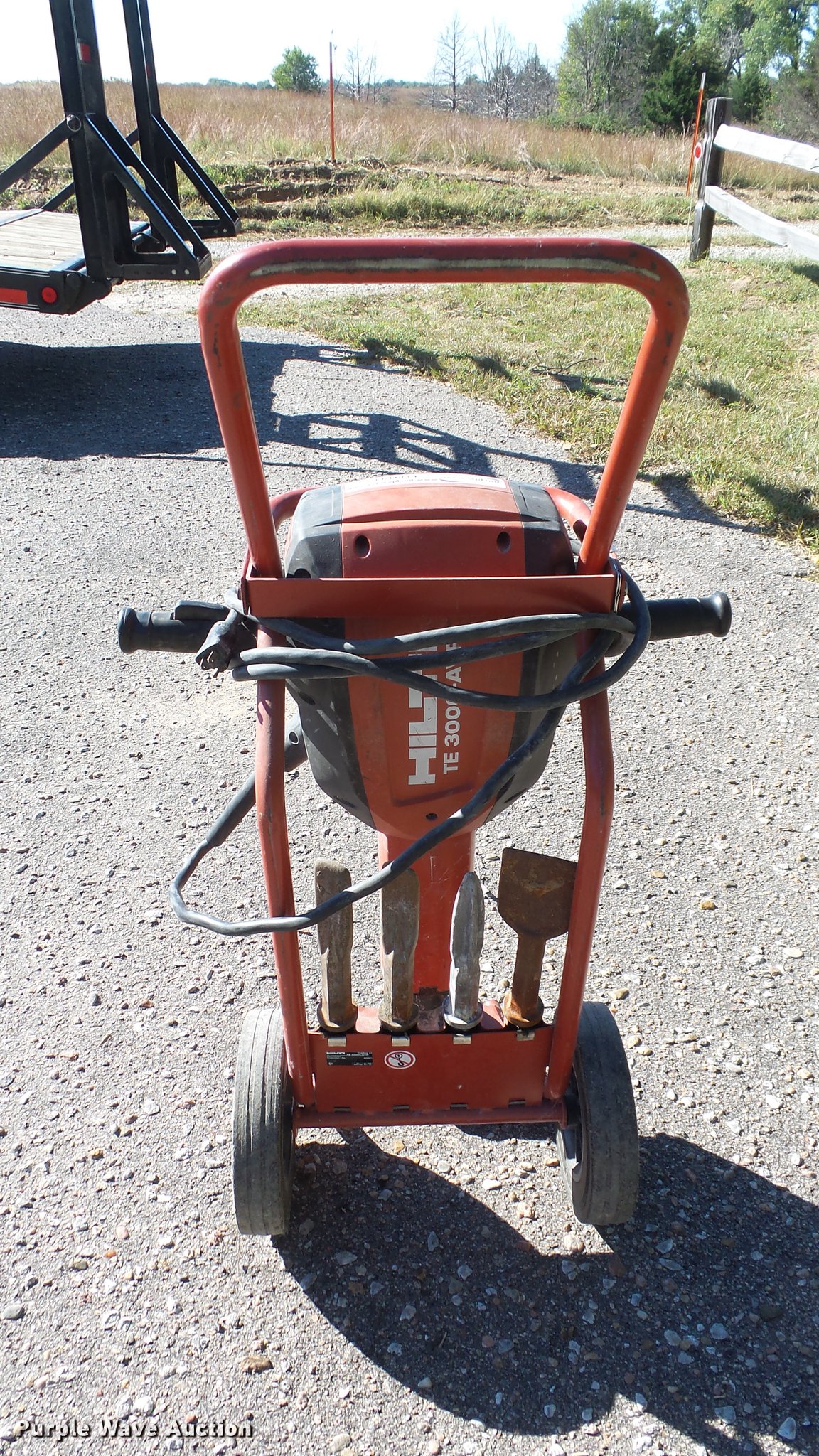Hilti TE3000-AVR jack hammer in Hutchinson, KS | Item FO9193 sold ...