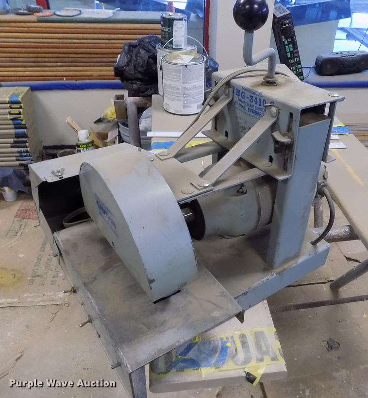 Wall RBG3410 rotary blade grinder in Dodge City, KS | Item DY9039 sold ...
