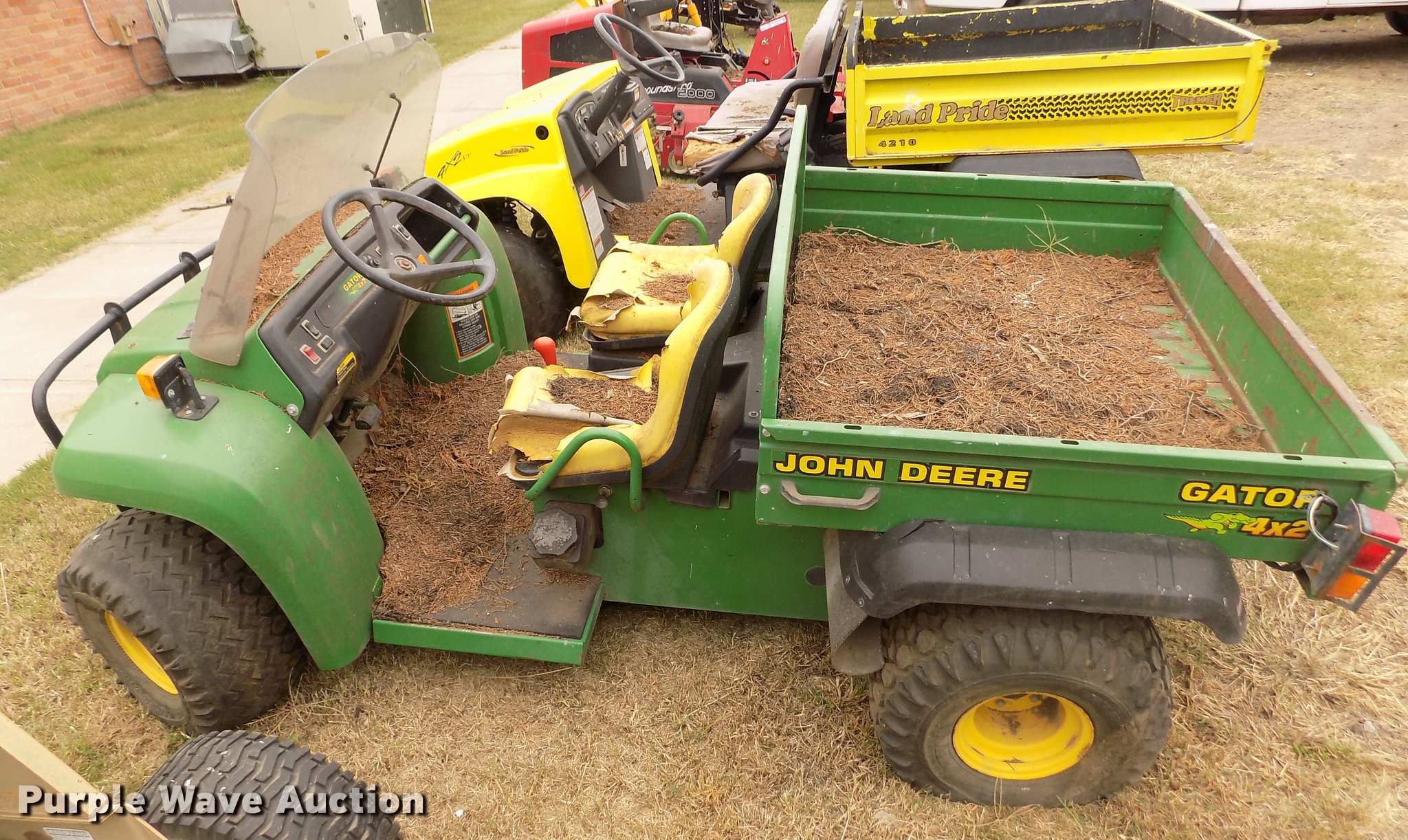 1999 John Deere Gator utility vehicle in Dodge City, KS | Item DY9049 ...