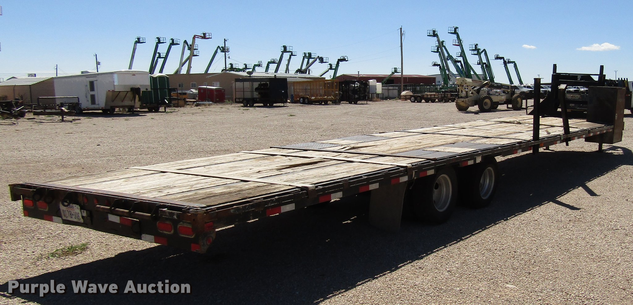 2013 Big Tex 22GN-40 flatbed trailer in Carlsbad, NM | Item DD4419 sold ...