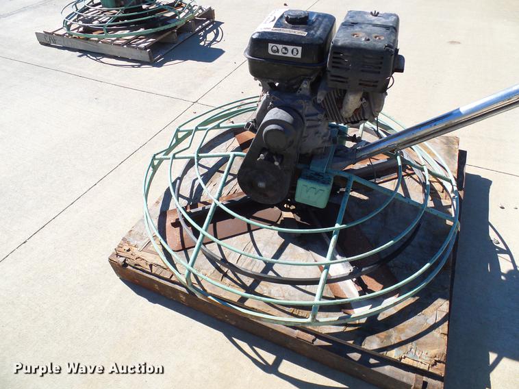 Multi Quip power trowel in Columbia, MO | Item DE5300 sold | Purple Wave