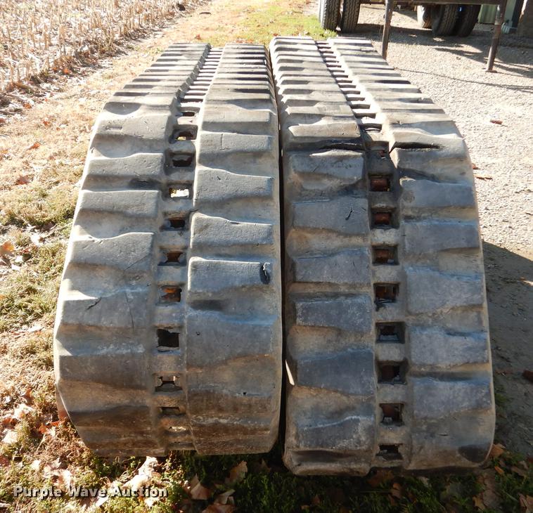 Loegering VTS-63 skid steer tracks in Saint Marys, KS | Item DF1888 ...
