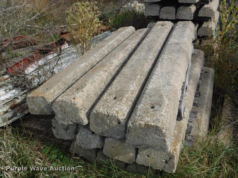 Approximately 300 concrete bumper blocks in Topeka, KS | Item FS9425 ...